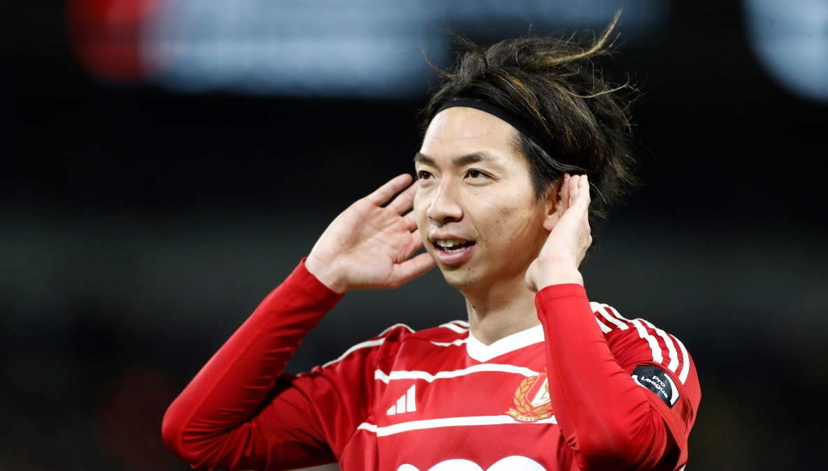 スタンダール川辺駿、日本人対決で1ゴール1アシストの大暴れ！GKシュミット・ダニエルとDF渡辺剛を絶望させる ｜Qoly サッカーニュース